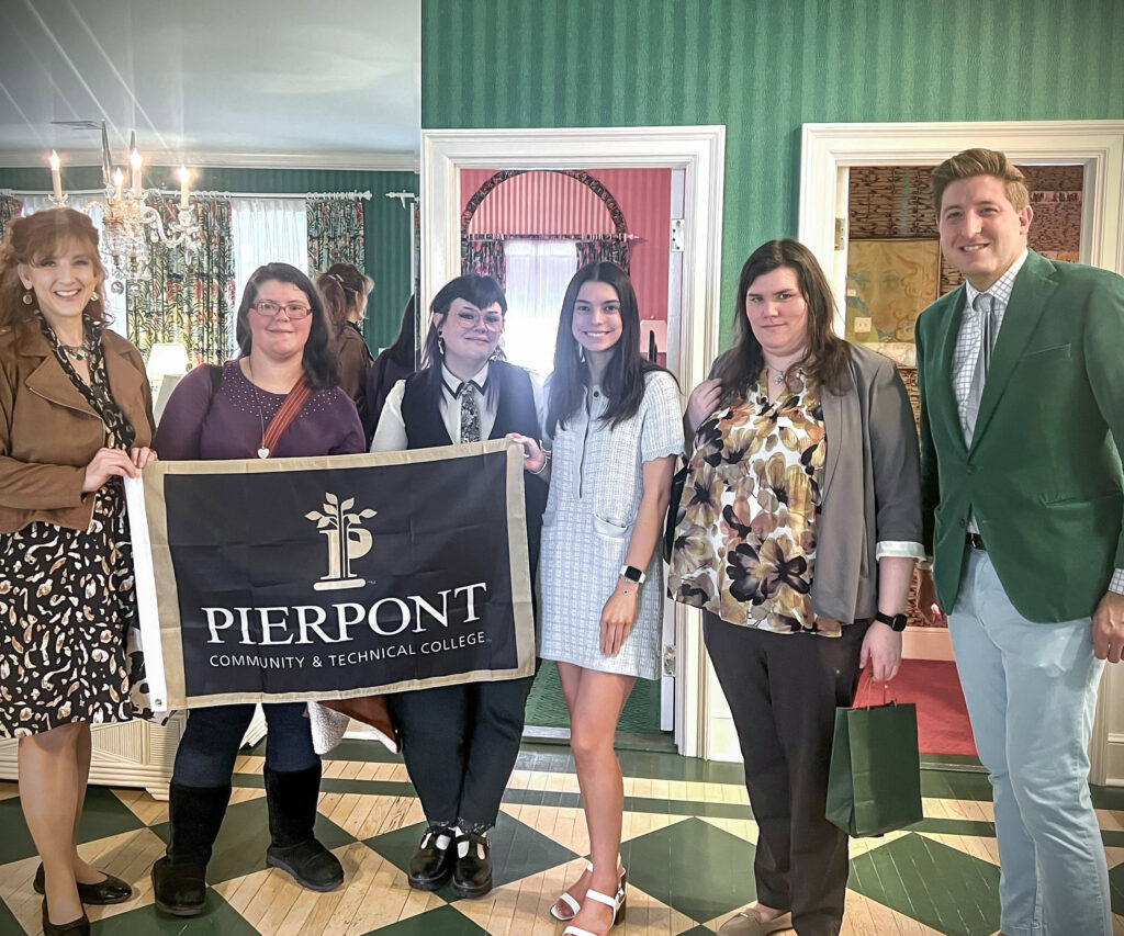 Pierpont Applied Design Students Attend Dorothy Draper Decorating ...
